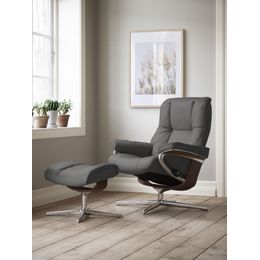 Fu&szlig;hocker stressless "Mayfair", grau (grau batick), B:55cm H:41cm T:39cm, Leder BATICK: BATICK ist ein leicht korrigiertes, durchgef&auml;rbtes und genarbtes M&ouml;belleder, bei dem die meisten Unebenheiten und Spuren in der Regel entfernt wurden., Hocker, Fu&szlig;hocker, mit Cross Base, Gr&ouml;&szlig;e S, M & L, Holzakzent Braun