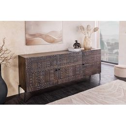 Riess Ambiente Massives Sideboard TRIBAL 180cm antik braun Mangoholz 3D-Front viel Stauraum Riess-Ambiente Kolonial Natur Rustikal