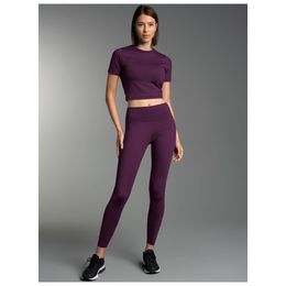 Sweater TRIGEMA "TRIGEMA Sport Set aus Cropped T-Shirt und Leggings", Damen, Gr. L, aubergine, Stoff, 75% Nylon, 25% Elasthan, Sweatshirts Sweater