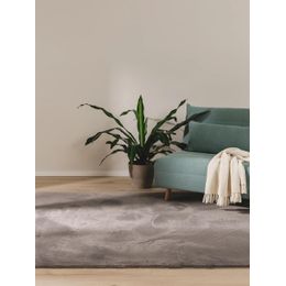 benuta Basic - Kunstfell-Teppich Furry Grau 80x150 cm