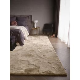benuta Finest Hochflor Shaggyteppich Fine Beige 80x150 cm - Bettvorleger f&uuml;r Schlafzimmer