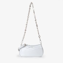 Valentino Handbags Valentino Bags Damen VALENTINO BAGS Schultertasche &raquo;ELLY&laquo; Abendtasche mit markanter Logoverzierung an der Umh&auml;ngekette