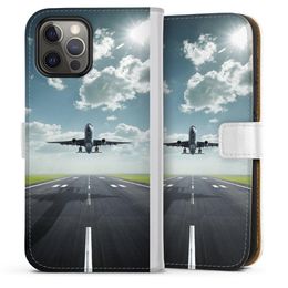 DeinDesign iPhone 12 Pro Max Handy Klapph&uuml;lle Handyh&uuml;lle aus Kunst Leder wei&szlig; Flip Case Wanderlust Airplane Urlaub Sideflip mit Lasche