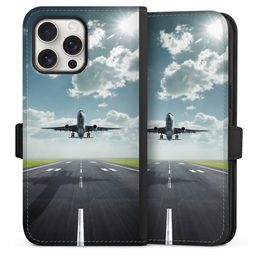 DeinDesign iPhone 15 Pro Max Handy Klapph&uuml;lle Handyh&uuml;lle aus Kunst Leder schwarz Flip Case Wanderlust Airplane Urlaub Sideflip mit Lasche