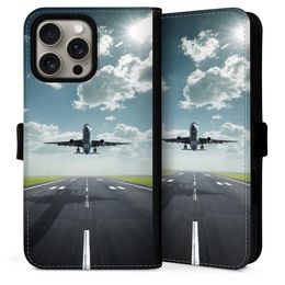 DeinDesign iPhone 16 Pro Handy Klapph&uuml;lle Handyh&uuml;lle aus Kunst Leder schwarz Flip Case Wanderlust Airplane Urlaub Sideflip mit Lasche