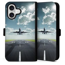 DeinDesign iPhone 16 Handy Klapph&uuml;lle Handyh&uuml;lle aus Kunst Leder schwarz Flip Case Wanderlust Airplane Urlaub Sideflip mit Lasche