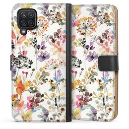 DeinDesign Galaxy A12 Handy Klapph&uuml;lle Handyh&uuml;lle aus Kunst Leder schwarz Flip Case Pastel Flower Muster Sideflip mit langer Lasche