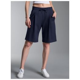 Bermudas TRIGEMA "TRIGEMA Shorts - Weit geschnitten", Damen, Gr. M, Normalgr&ouml;&szlig;en, navy, Piqu&eacute;, 100% Baumwolle, Basic, Hosen Bermudas