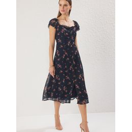 Trendyol Kleid Damen Gr&ouml;&szlig;e 40 dunkelblau / gr&uuml;n / himbeer / wei&szlig; Winterkleid