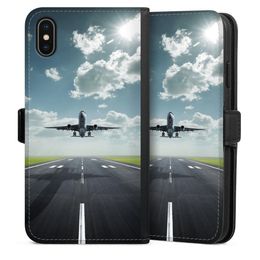 DeinDesign iPhone Xs Max Handy Klapph&uuml;lle Handyh&uuml;lle aus Kunst Leder schwarz Flip Case Wooden Look Wood Muster Sideflip mit Lasche