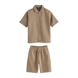 next Set boy Brown size 8 yrs