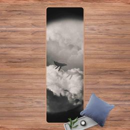 Bilderwelten Yogamatte Kork Digital Art schwarz weiss Tiere Sportmatte - Fliegender Wal in den Wolken - Flugzeug & Hubschrauber rutschfest
