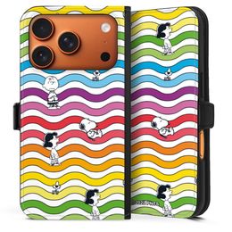 DeinDesign iPhone 17 Pro Handy Klapph&uuml;lle Handyh&uuml;lle aus Kunst Leder schwarz Flip Case Snoopy Muster Peanuts Sideflip mit Lasche