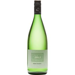Weinhaus Hermann Z&ouml;ller Weinhaus Hermann Z&ouml;ller Morio Muskat 1,0 L Morio-Muskat 2025 Lieblich - Pfalz. Pfalz &ndash; Wei&szlig;wein Qualit&auml;tswein
