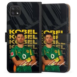 DeinDesign Galaxy A22 5G Handy Klapph&uuml;lle Handyh&uuml;lle aus Kunst Leder schwarz Flip Case Borussia Dortmund Bvb Gregor Kobel Sideflip mit langer Lasche