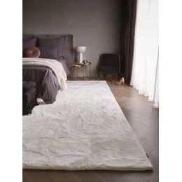 benuta Finest Hochflor Shaggyteppich Fine Wei&szlig; 80x150 cm - Bettvorleger f&uuml;r Schlafzimmer