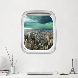 3D Wandtattoo Fenster Flugzeug Skyline New York im Gewitter Fenster Wandsticker 3D-Optik Wandaufkleber Fenster Ausblick in S-XXL 3D-Effekt