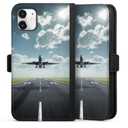 DeinDesign iPhone 11 Handy Klapph&uuml;lle Handyh&uuml;lle aus Kunst Leder schwarz Flip Case Wanderlust Airplane Urlaub Sideflip mit Lasche