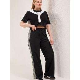 Trendyol Curve Hose Damen Gr&ouml;&szlig;e 48 schwarz / wei&szlig;