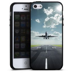 DeinDesign iPhone SE (2016-2019) Handy Silikon H&uuml;lle Case schwarz Handyh&uuml;lle Airplane Wanderlust Urlaub