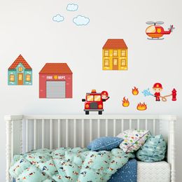 Wandtattoo Kinderzimmer Junge FeuerwehrSet mit H&auml;usern Wandsticker Jungenzimmer Kinder Wandaufkleber in S-XXL Feuerwehr