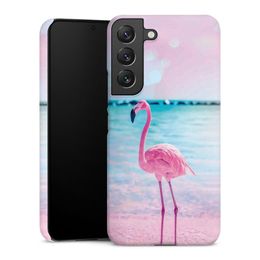 DeinDesign Galaxy S22 Handy Premium Case Smartphone Handyh&uuml;lle Schutzh&uuml;lle matt Beach Tropical Flamingo Premium Case
