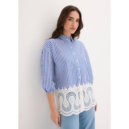 bonprix Oversize-Bluse mit Lochstickerei, blau, Gr.42, Oversize-Bluse aus reiner Baumwolle mit Lochstickerei am Saum und Knopfleiste vorne, aus 100% Baumwolle