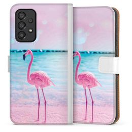 DeinDesign Galaxy A33 5G Handy Klapph&uuml;lle Handyh&uuml;lle aus Kunst Leder wei&szlig; Flip Case Tropical Flamingo Beach Sideflip mit Lasche