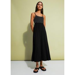 bonprix Midikleid mit Stickerei, schwarz, Gr.44/46 (L), Jerseykleid mit Spaghetti-Tr&auml;gern und gesmokten Zier-Steppungen am Oberteil
