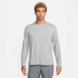 Laufshirt Nike "M NK DF UV MILER TOP LS", Herren, Gr. XL, grau fog, particle grau, reflective silv, Obermaterial: 100% Polyester, normal, Shirts Laufshirt, Langarm, f&uuml;r Training und Laufeinheiten, atmungsaktiv