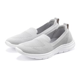 Slipper Lascana "Halbschuh, Sneaker, Slip-On-Sneaker", M&auml;dchen, Gr. 41, grau (hellgrau), Obermaterial: 100% Textilmaterial. Decksohle: 100% Textilmaterial. Futter: 100% Textilmaterial. Laufsohle: 100% Synthetik, Strukturmuster, unifarben, Basic, Schuhe Slipper, aus bequemen Textil-Material zum Reinschl&uuml;pfen VEGAN, Topseller