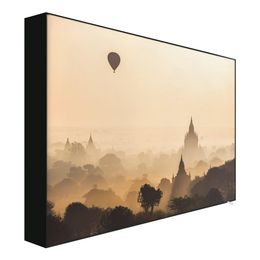 Bilderwelten Akustik-Wechselbild Hei&szlig;luftballon im Nebel