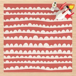 Bilderwelten Kork-Teppich Illustration rosa Korkmatte - Gezeichnete Wei&szlig;e Wolkenb&auml;nder im Rosanen Himmel - Wolken Kinderzimmer Baby M&auml;dchen Jungen