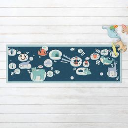 Bilderwelten Kork-Teppich Illustration blau Tiere Korkmatte - Antarktis - Eisb&auml;r Rudi m&ouml;chte Fisch - Deko Kinderzimmer Baby M&auml;dchen Jungen