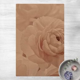 Kork-Teppich - Wei&szlig;e Bl&uuml;te im Bl&uuml;tenmeer - Motiv rosa Korkmatte Rose Wohnzimmer Schlafzimmer