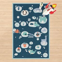 Kork-Teppich - Antarktis - Eisb&auml;r Rudi m&ouml;chte Fisch - Illustration blau Tiere Korkmatte Deko Kinderzimmer Baby M&auml;dchen Jungen