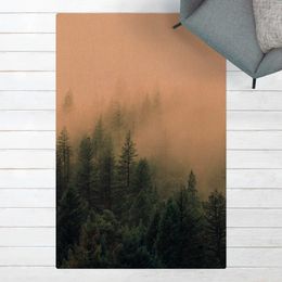 Bilderwelten Kork-Teppich Motiv gr&uuml;n Wald Korkmatte - Wald im Nebel Erwachen - B&auml;ume Wohnzimmer Schlafzimmer