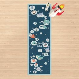 Kork-Teppich - Antarktis - Eisb&auml;r Rudi m&ouml;chte Fisch - Illustration blau Tiere Korkmatte Deko Kinderzimmer Baby M&auml;dchen Jungen