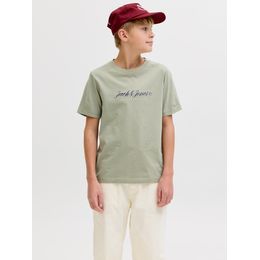 Jack & Jones T-Shirt JACK & JONES JUNIOR "JORMONTAUK TYPE FRONT TEE CN JNR", Jungen, Gr. 140, seagrass print:jj, Single Jersey, Obermaterial: 100% Baumwolle, bedruckt, relaxed fit normal, Rundhals, Shirts T-Shirt