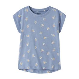 T-Shirt name it "NMFVIGGA CAPSL TOP", M&auml;dchen, Gr. 110, lila impression aop:floral bundles, Jersey, Obermaterial: 100% Baumwolle, bedruckt, normal normal, Rundhals, angeschnitten, Shirts T-Shirt