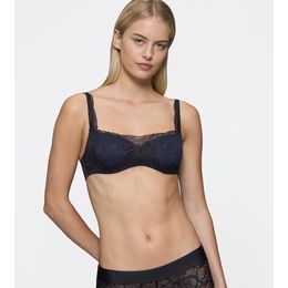 Balconette-BH Triumph "Body Make-Up Illusion Lace", Damen, Gr. 75, Cup E, schwarz, Microtouch, Obermaterial: 51% Polyamid, 37% Polyester, 12% Elasthan, leicht gl&auml;nzend, unifarben, BHs Balconette-BH, Komfort B&uuml;gel, gepolstert, weiche Spitze