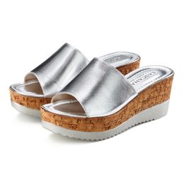 Lascana Damen Pantolette "Sommerschuh, offener Schuh, Mule, Sandalette", Gr. 42, silber, Obermaterial: 100% Ziegenleder. Decksohle: 100% Ziegenleder.