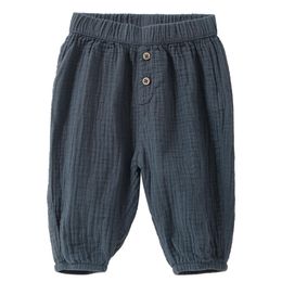 Topomini Newborn Musselinhose mit Zierkn&ouml;pfen