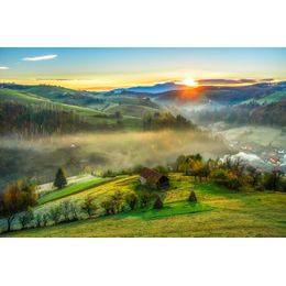 Fototapete papermoon "PANORAMA-LANDSCHAFT DORF WIESE NEBEL GEBIRGE SONNE WALD", bunt, B:4,5m L:2,8m, Vlies, Tapeten
