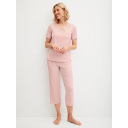 Capri-Pyjama Calida "Elegant Dreams", Damen, Gr. XS (36/38), peach rose, Single Jersey, Obermaterial: 95% Modal (TENCEL&trade;), 5% sonstige Fasern, bequem 7/8-L&auml;nge, V-Ausschnitt, Homewear-Sets, aus weicher Single-Jersey-Qualit&auml;t, 7/8-Hose, Spitze, Kurzarm