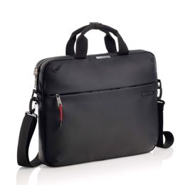 MIQUELRIUS Laptop-Aktentasche HOLDALL 31x41,5x3,5cm schwarz - Wasserabweisend mit gepolstertem Laptopfach bis 17 Zoll