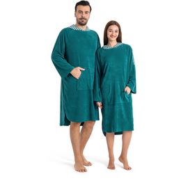 Badeponcho Kangaroos "Dalia Surfponcho, ideal f&uuml;r Sauna, Spa & im Urlaub" Gr. S, smaragd, L:108cm, Veloursfrottier, Hausm&auml;ntel, weich, Uni-Farben mit Streifen, leicht, Unisex, f&uuml;r Damen und Herren