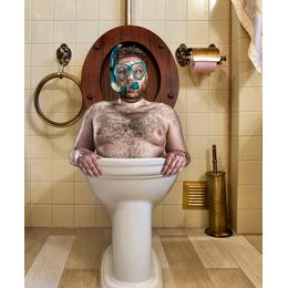 Fototapete papermoon "Mann in Toilette", bunt, B:4m L:2,6m, Vlies, Tapeten