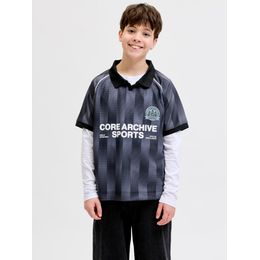 Jack & Jones T-Shirt JACK & JONES JUNIOR "JCOBREEZE FOOTBALL AOP MESH TEE SS JNR", Jungen, Gr. 128, schwarz aop:aop, Single Jersey, Obermaterial: 100% Polyester, bedruckt, relaxed fit normal, ohne Ausschnitt, Shirts T-Shirt