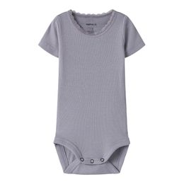 name it Jungen Kurzarmbody "NBFKAB SS BODY NOOS", Gr. 62lavender gray, Rippware, Obermaterial: 57% Baumwolle, 38% Modal, 5% Elasthan, unifarben,